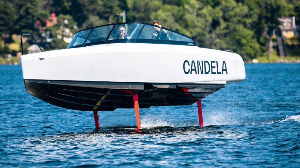 Candela C-8: The Ultimate Electric Foiling Boat Experience